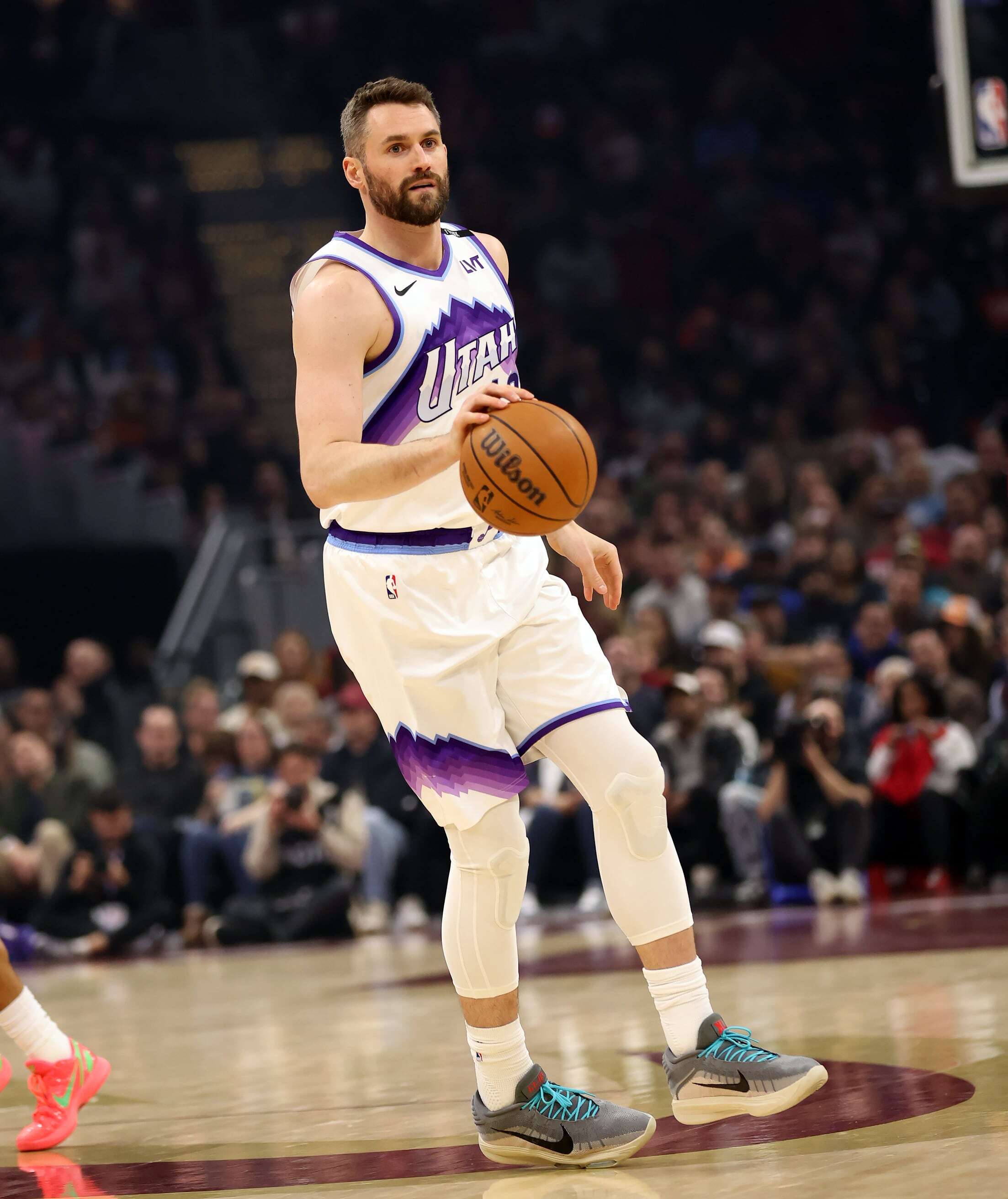 Cavs lose to floundering Utah Jazz in Kevin Love’s latest return, 123-112