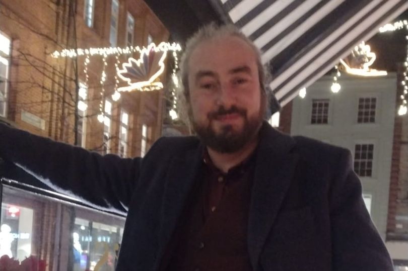 Aer Lingus passenger orders sandwich on flight – what arrives leaves ...