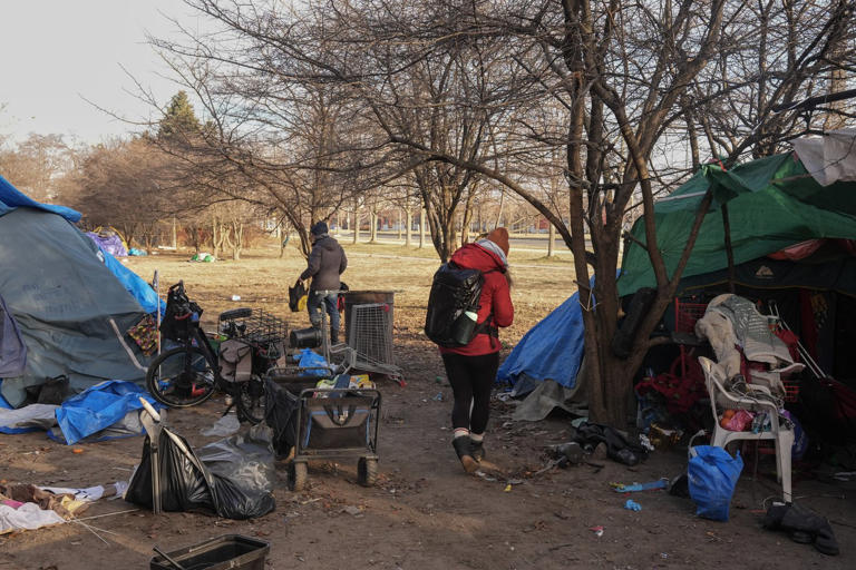 Nearly 85,000 people homeless in Ontario, up 8 per cent in one year: report
