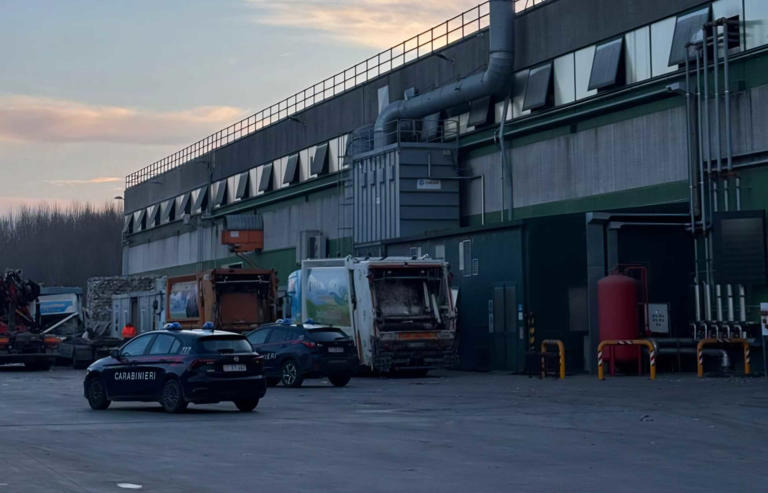 Worker crushed to death by transformer near Rome