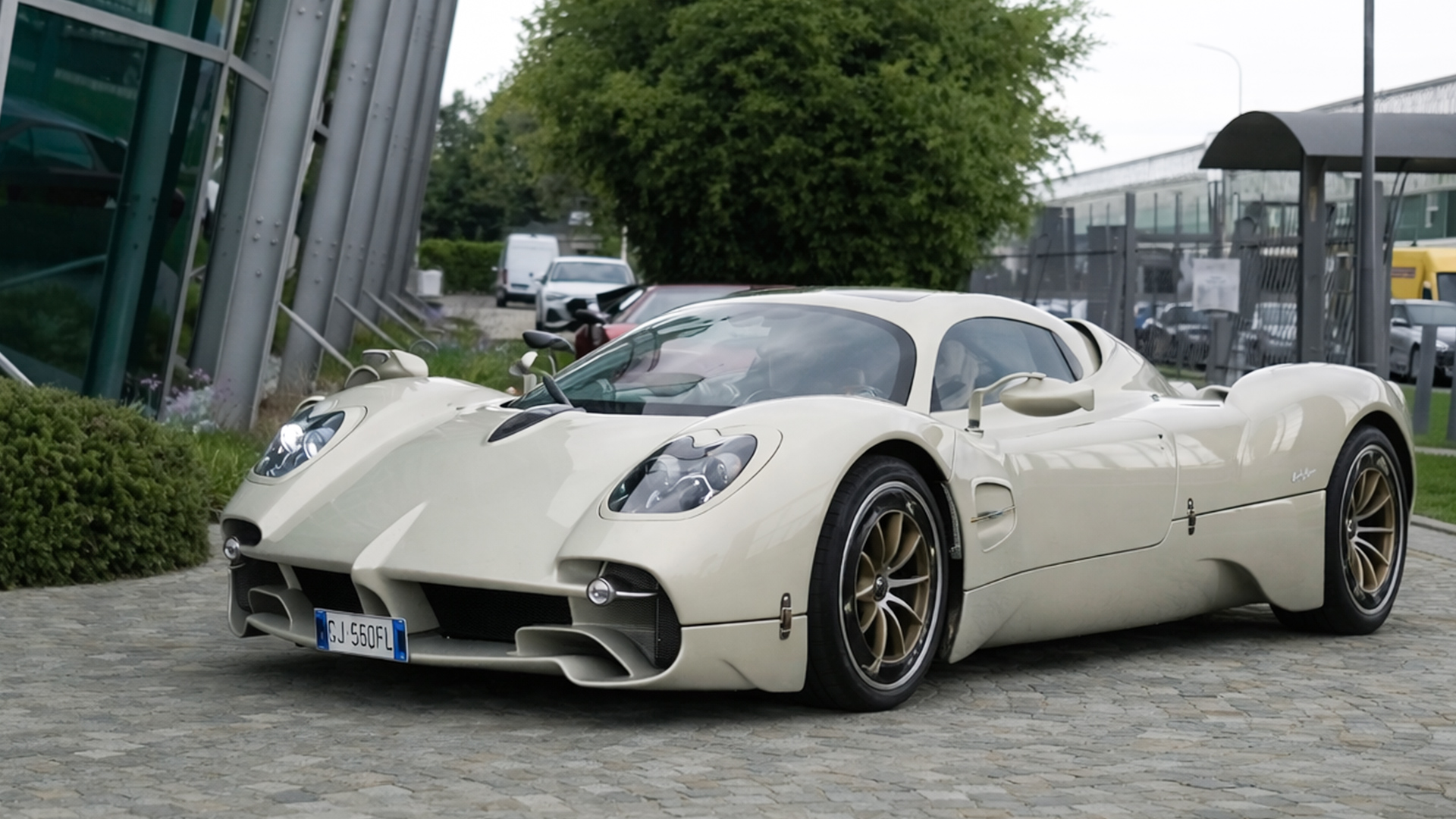 Pagani Utopia blends art with driving feel