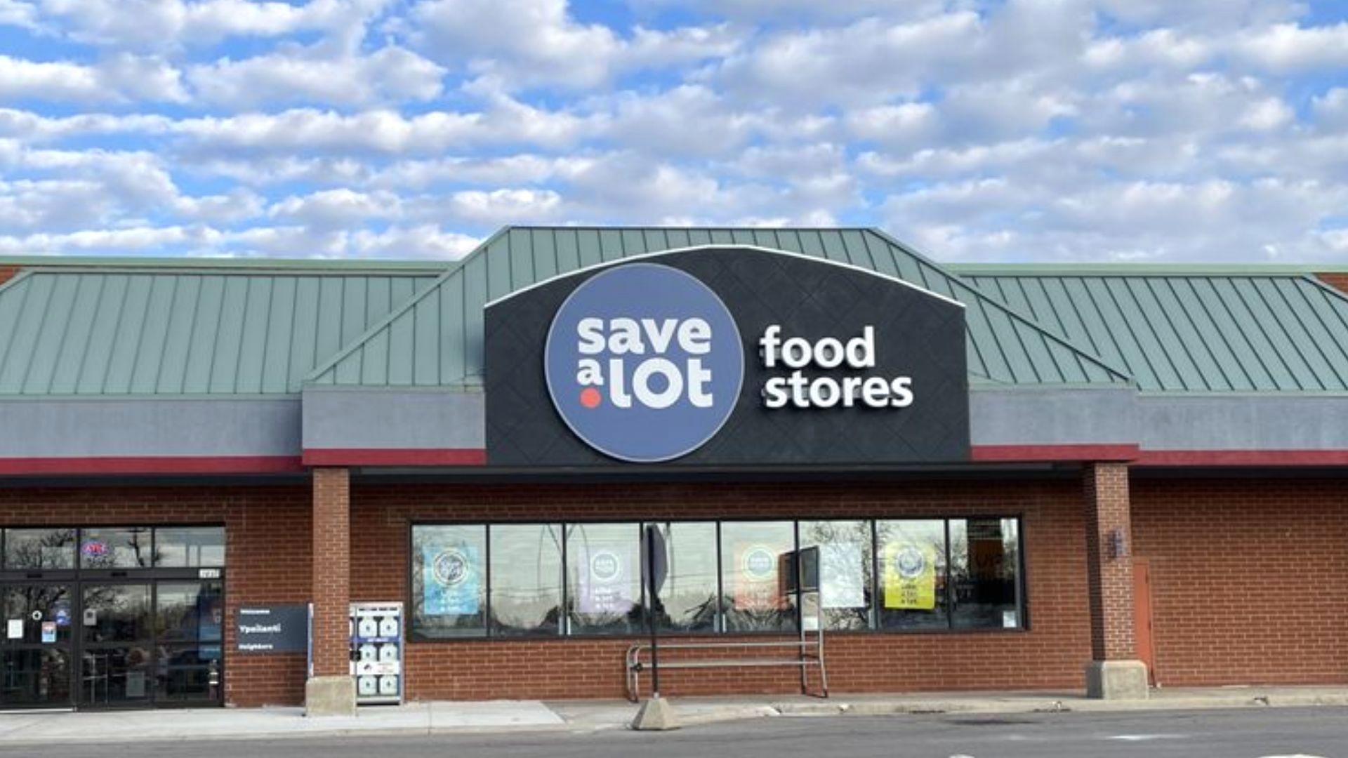 Save a Lot is the latest grocery chain to ditch food dyes