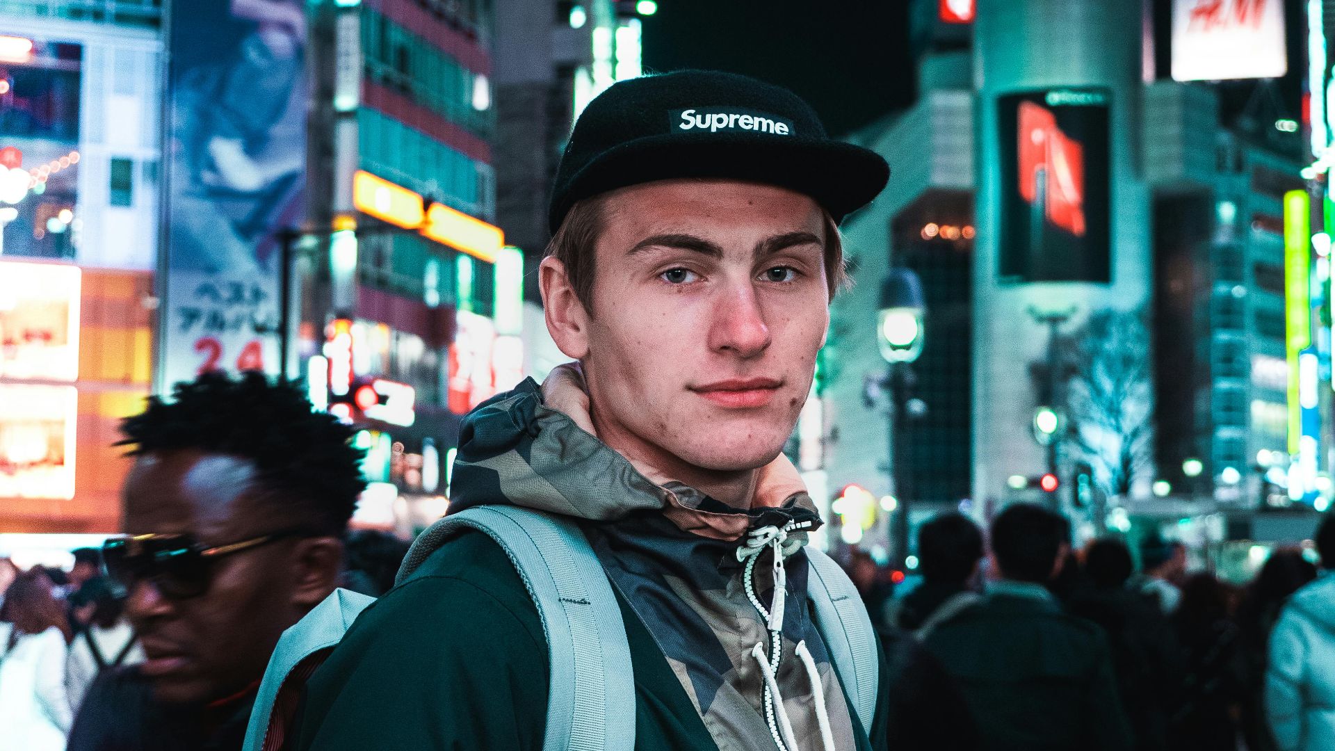 20 reasons a well-traveled person is so attractive