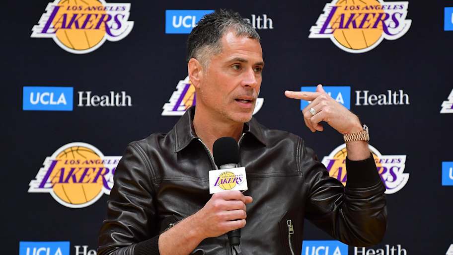 Lakers have a painfully obvious reason to stand pat with their best asset