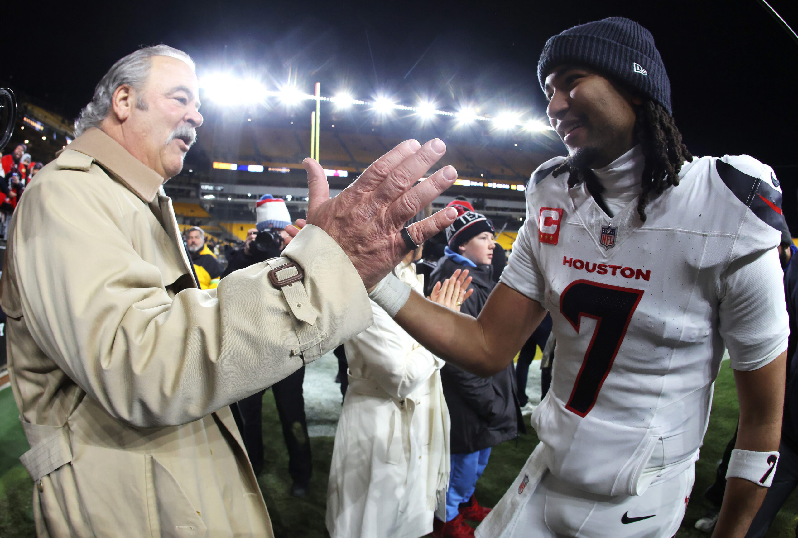 NFL playoff favorites updated: Super Bowl odds after wild card round