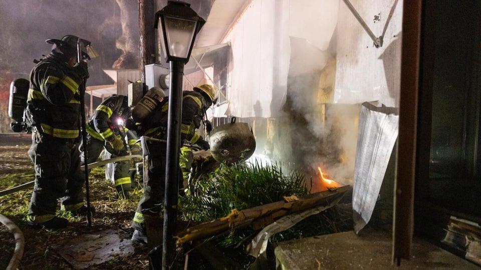 Overnight house fire in Marion County sparks investigation