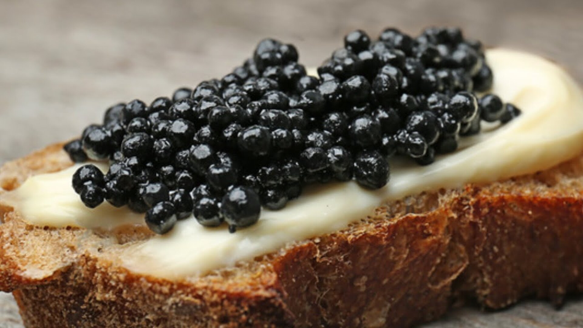 This is what caviar really tastes like