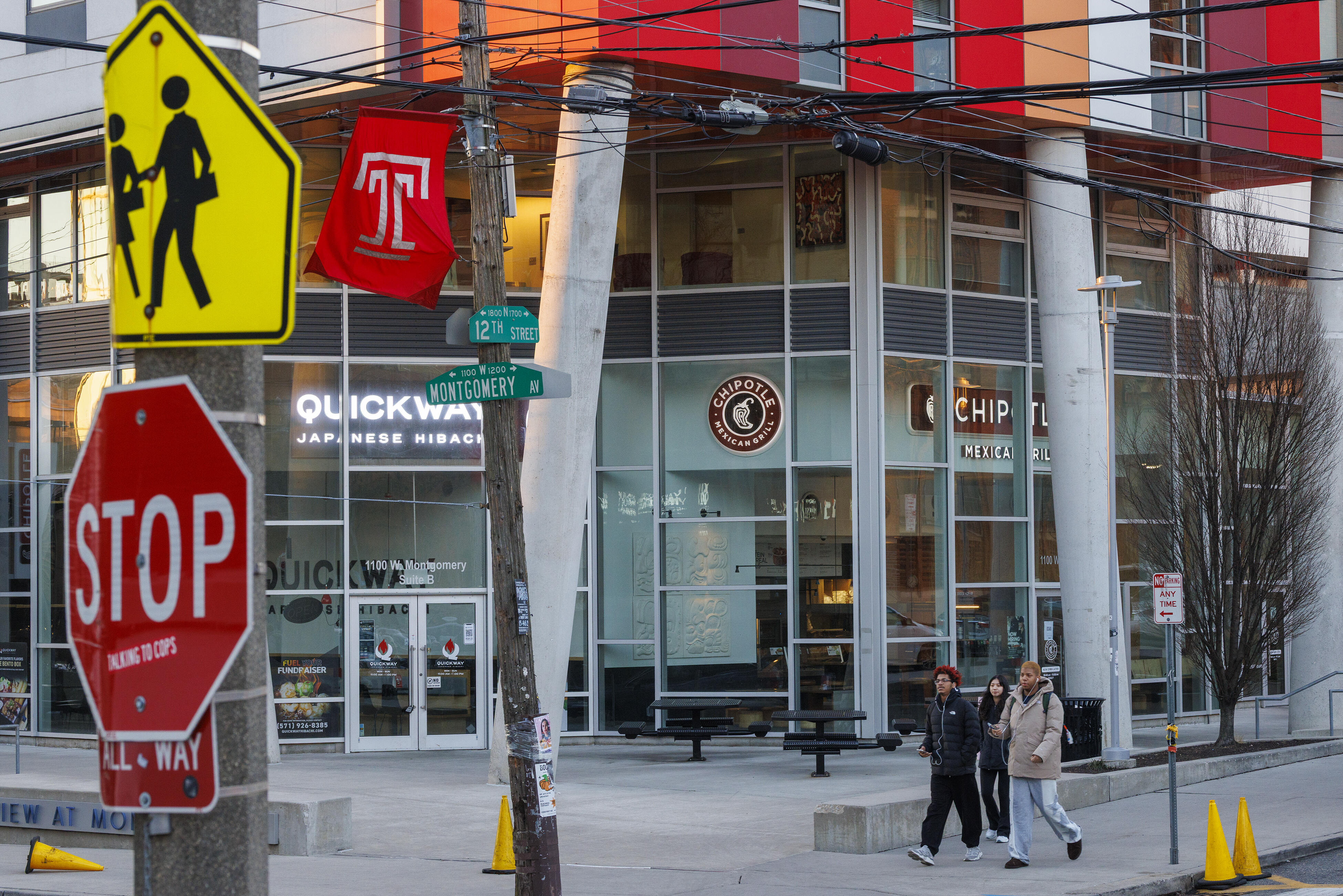 Boy, 16, fatally shot inside Chipotle bathroom near Temple University