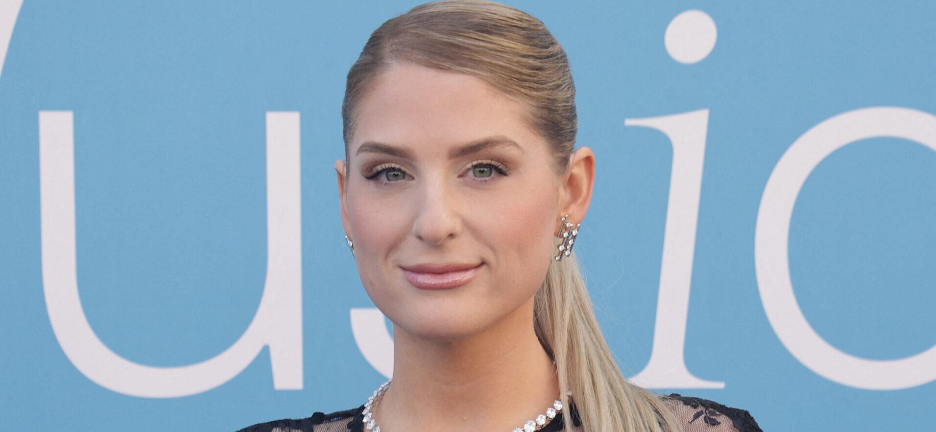 Meghan Trainor screams 'I'm innocent' after 'leader of mean moms group ...