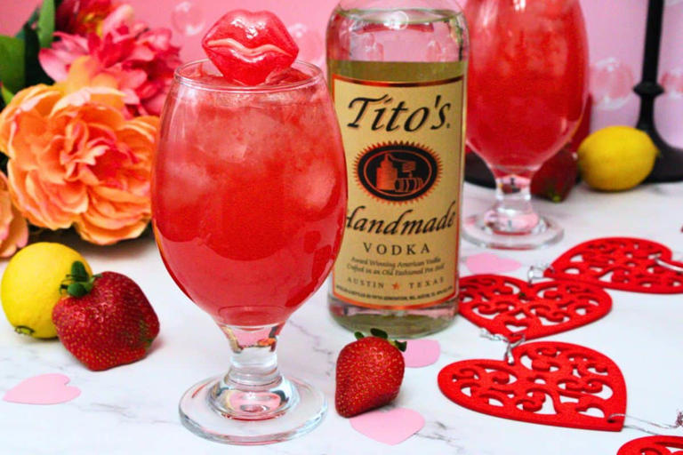 Skip the restaurant and make this Applebee's Tipsy Cupid copycat instead!