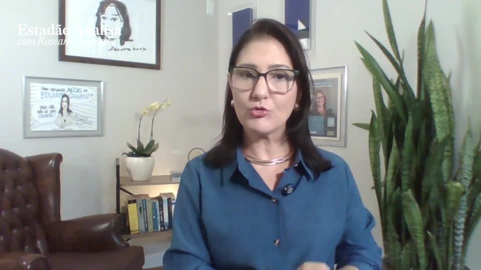 "Flávio Bolsonaro se empolga com candidatura, mas falha na moderação ...