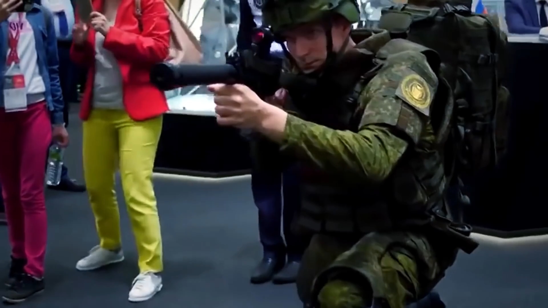 Russia’s futuristic Sotnik combat suit promises protection even from ...