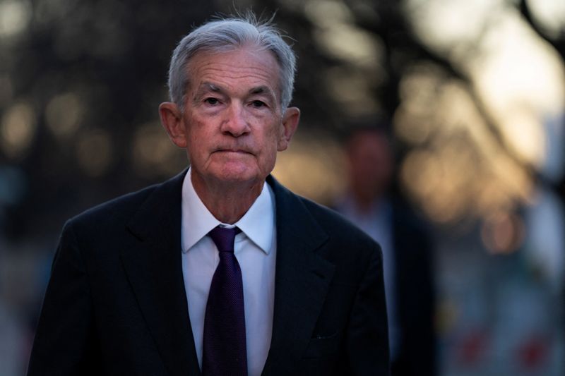 Global central bankers defend Fed's Powell after Trump threat