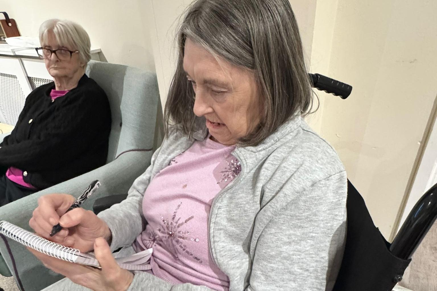 Mansfield care home launches pen pal initiative to spread smiles and ...