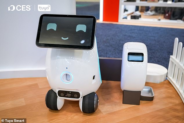 Scientists develop robotic pet butler that feeds and plays with your ...