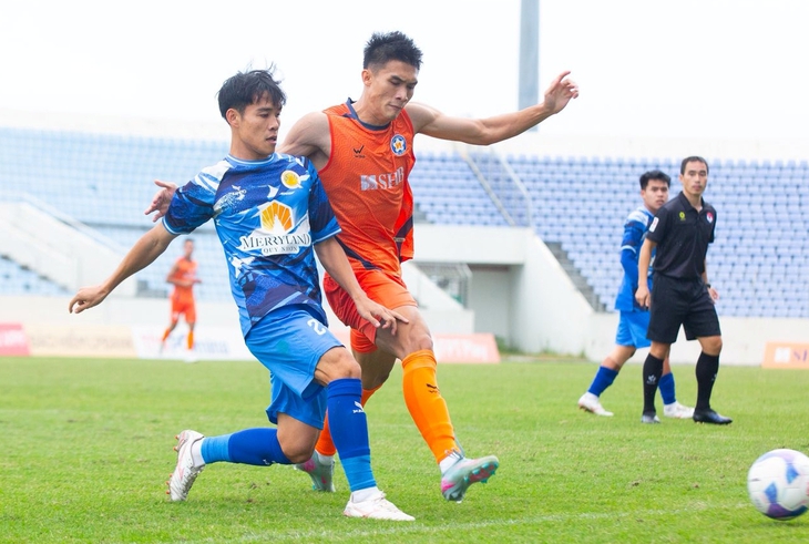 Cựu tiền đạo U23 Việt Nam đầu quân cho đội chót bảng V-League