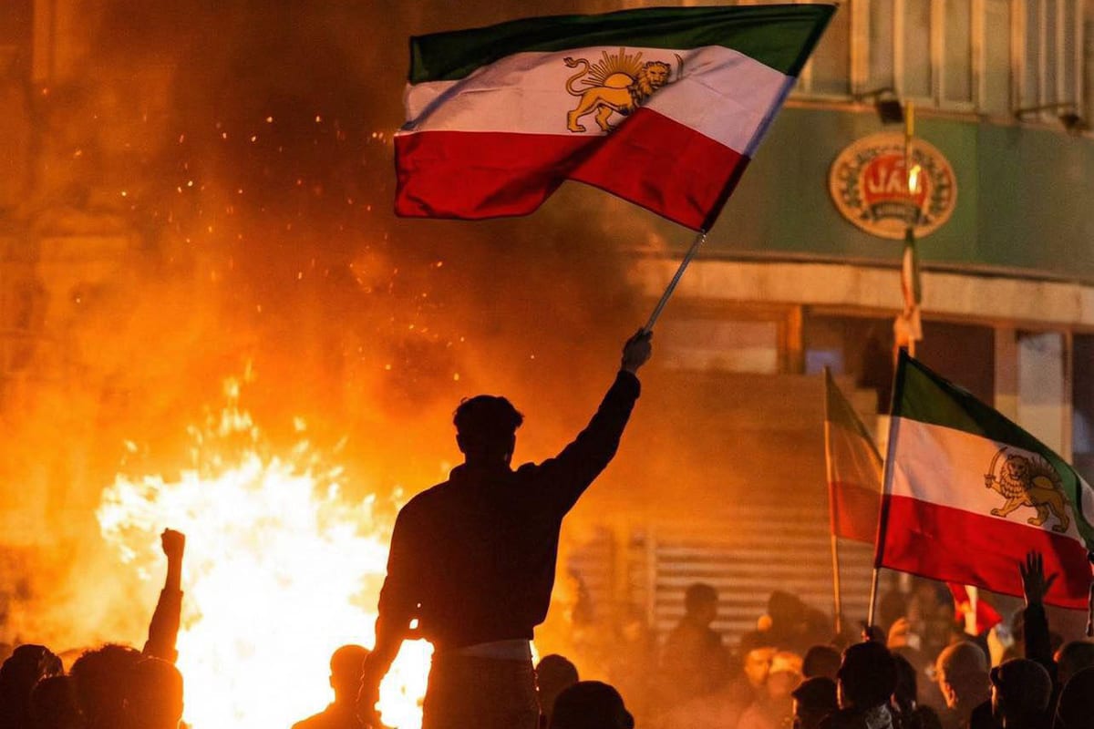 Photos of Tehran in flames: Government strongholds torched overnight
