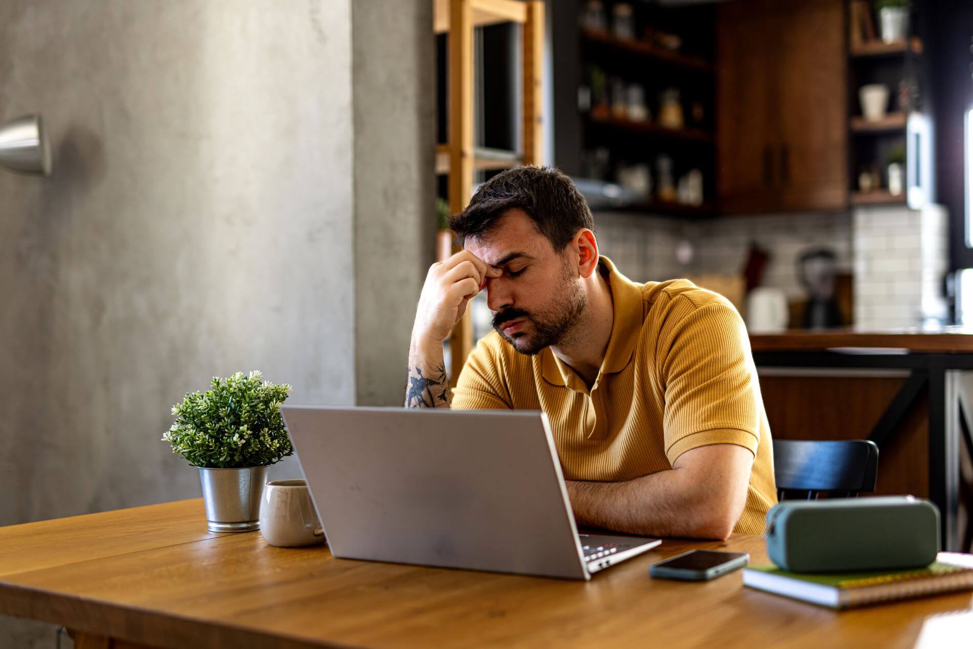 Price hikes threaten as business confidence and outlooks dip