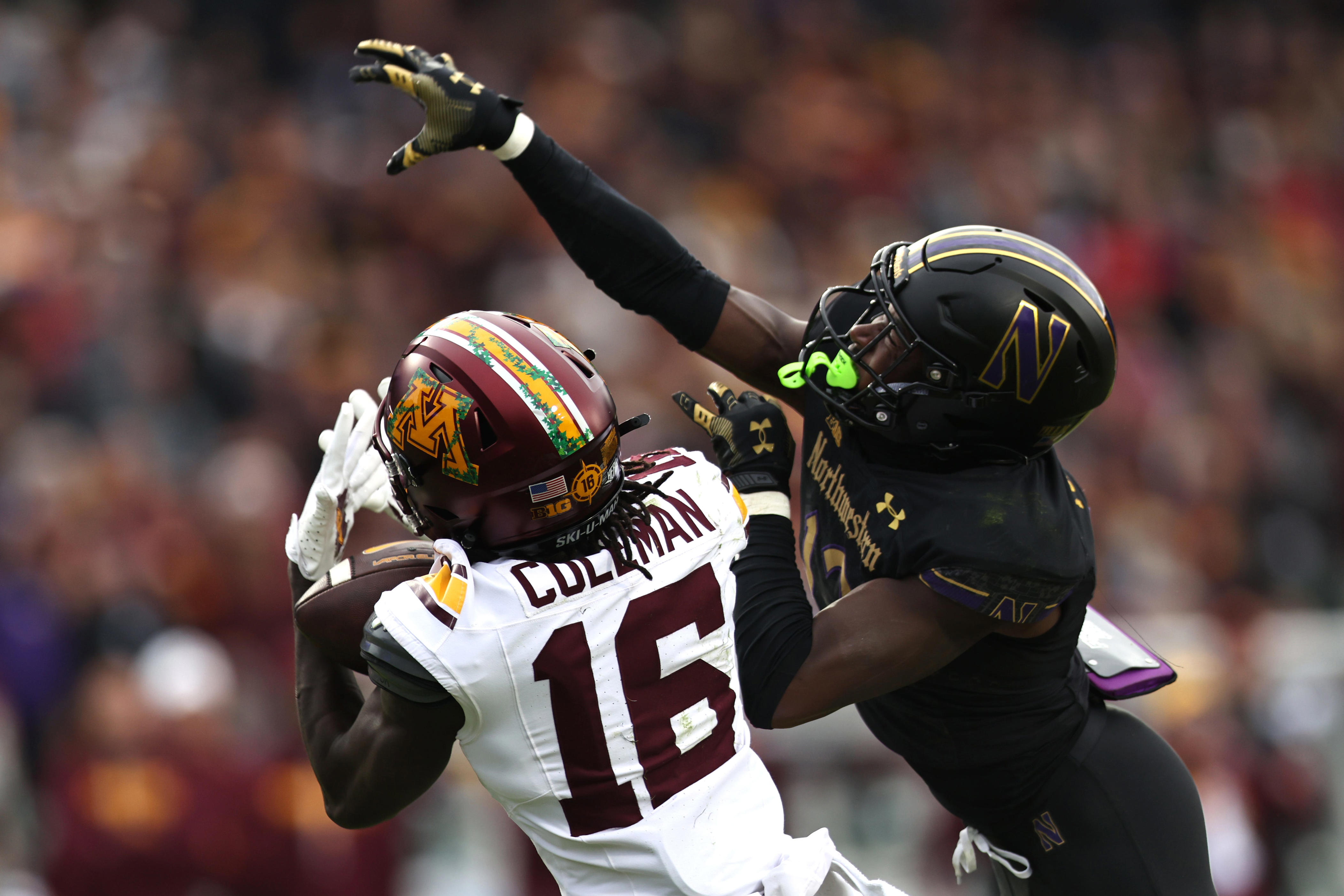 Wisconsin lands Minnesota transfer receiver, former top recruit