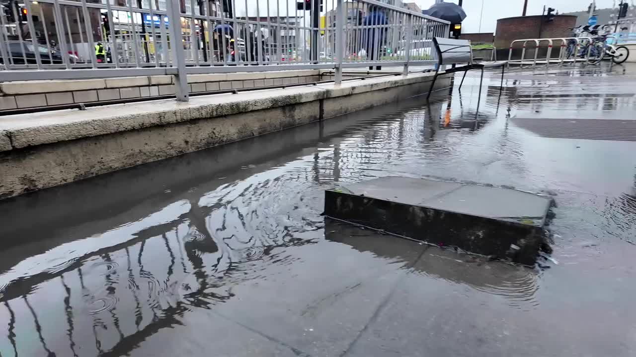 Heavy flooding after torrential rain hits Gants Hill in East London ...