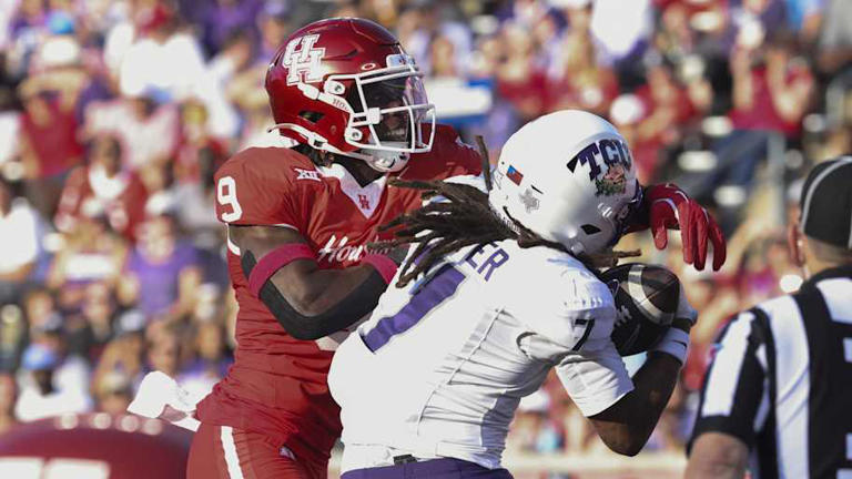 Houston Cougars transfer LB stays in the Big 12