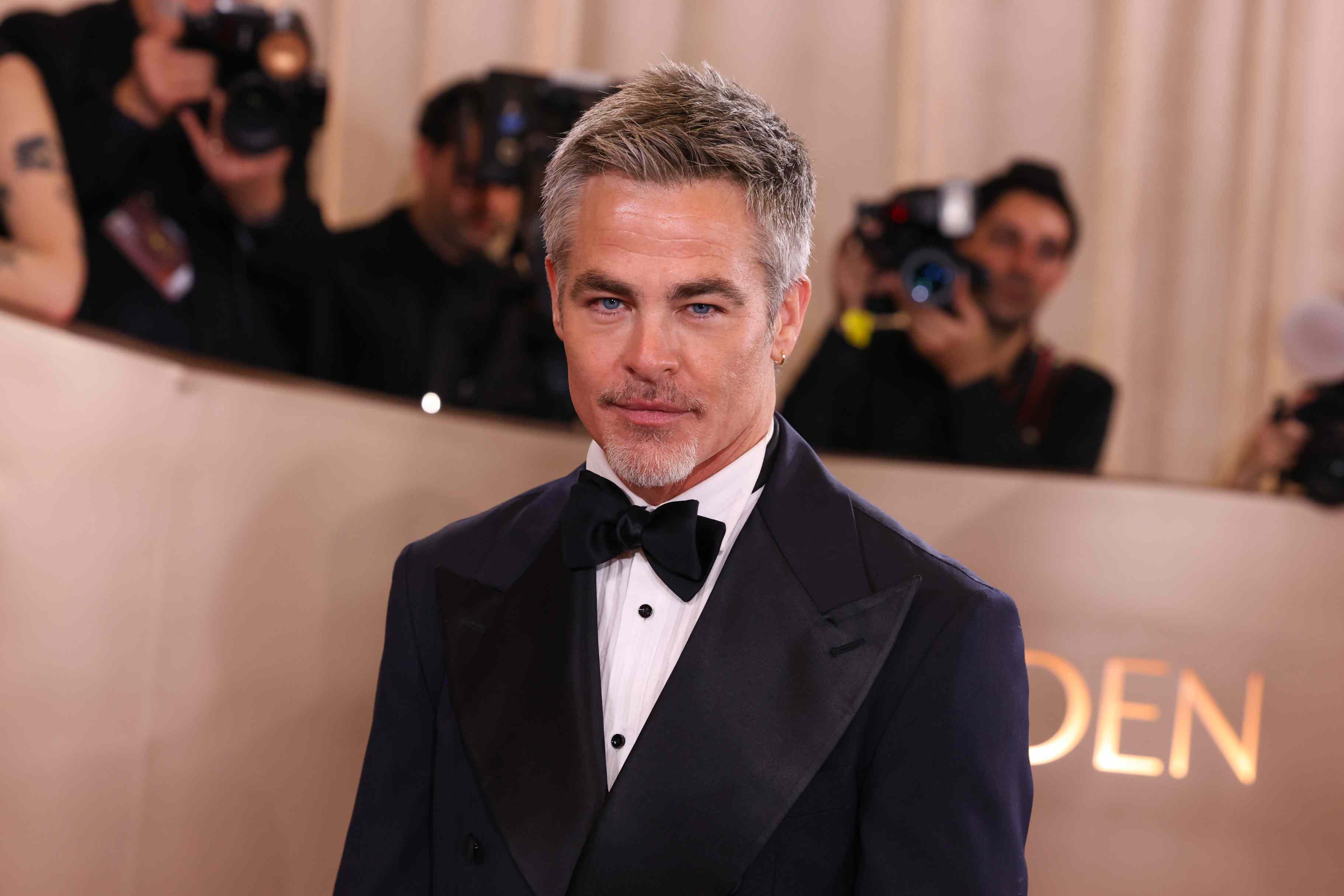 Chris Pine makes very rare public appearance with girlfriend Keana Sky ...