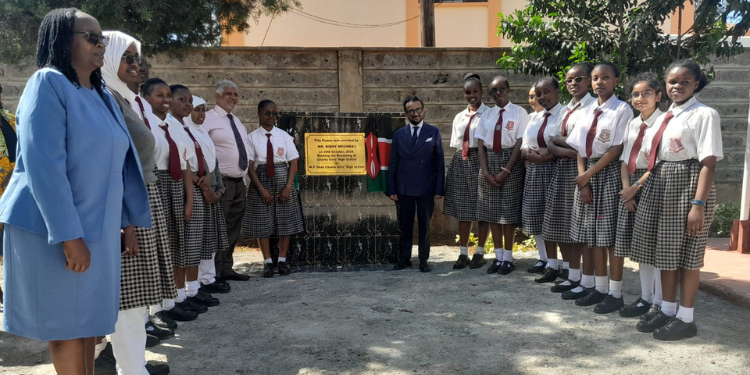 MP Shah Chania Girls’ High School, history, performance and contacts