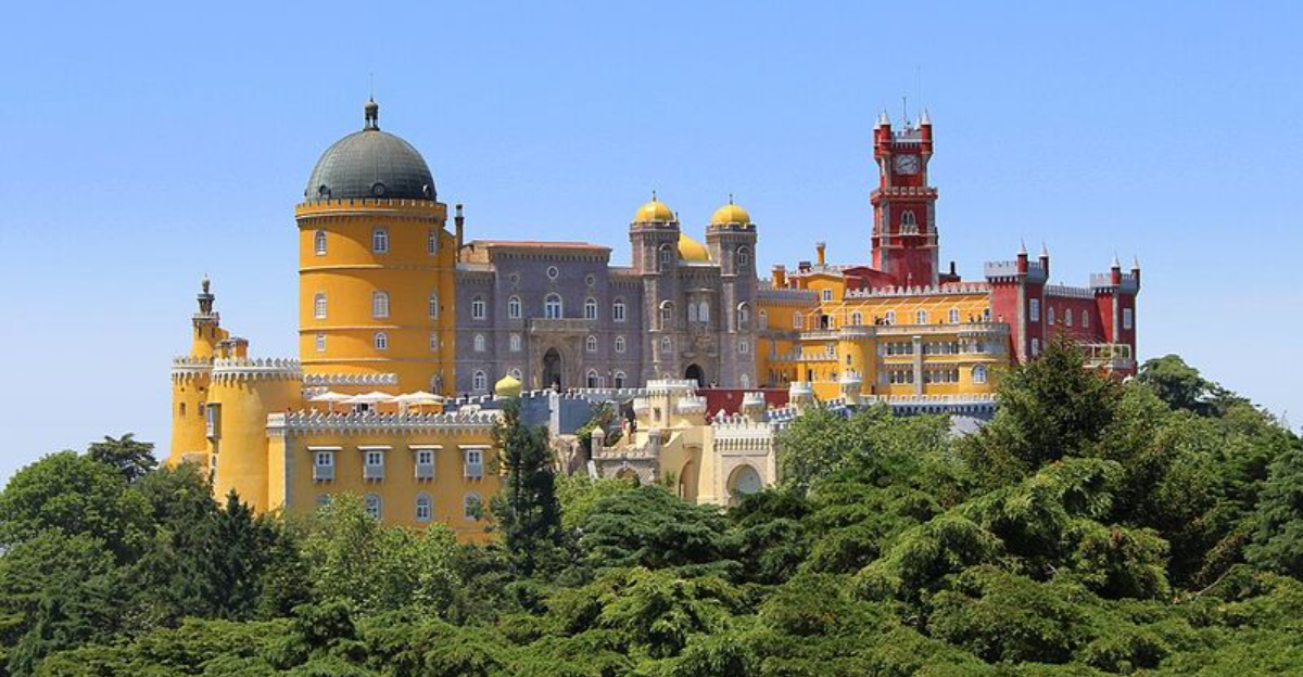15 European towns that look like a postcard from every angle