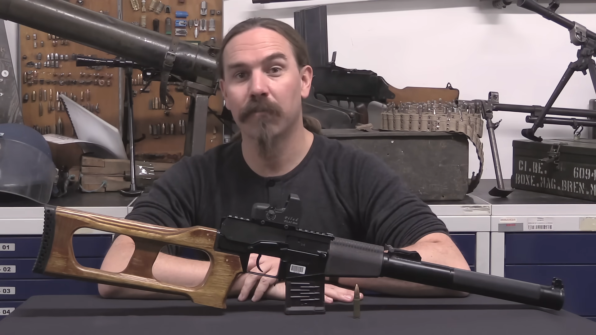 They designed a sniper weapon for absolute silence - the result was ...