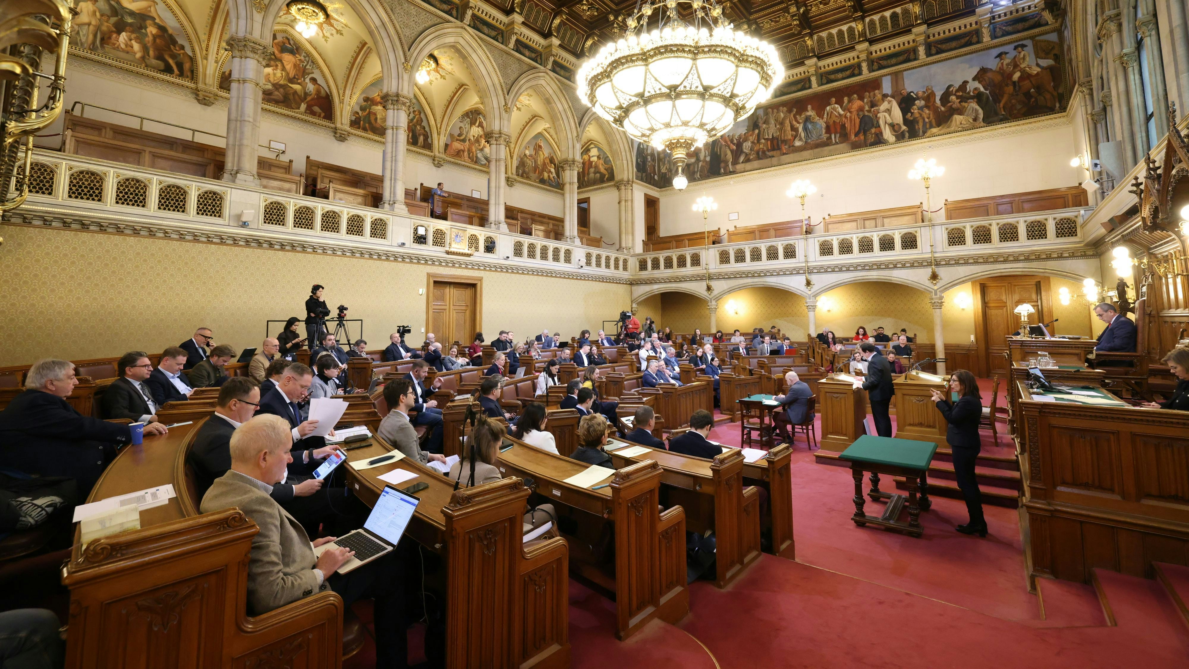 Massiver Mangel – Wohnbau-Debatte im Wiener Landtag