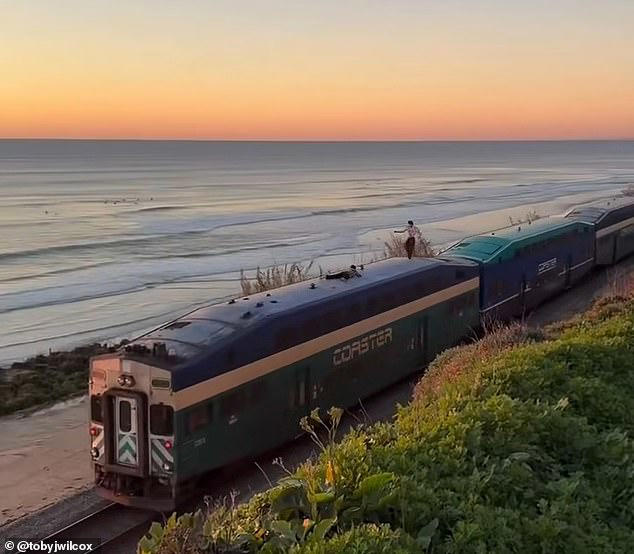 Idiot teens arrested for surfing atop iconic California train in front ...