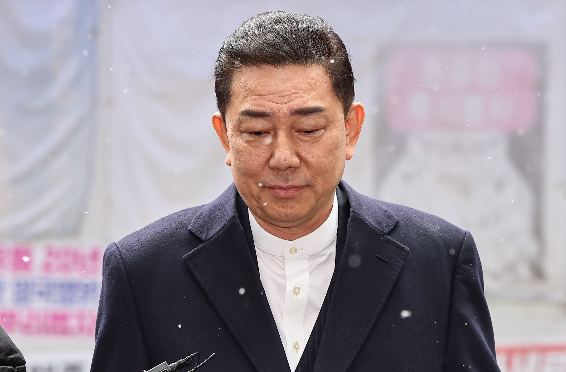 Democratic Party lawmaker Kim Byung-kee defies expulsion, vows to appeal