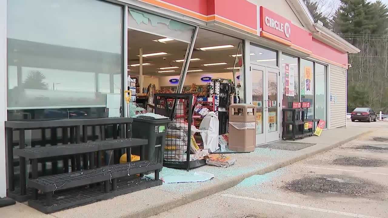 Car crashes into Circle K store in Allenstown