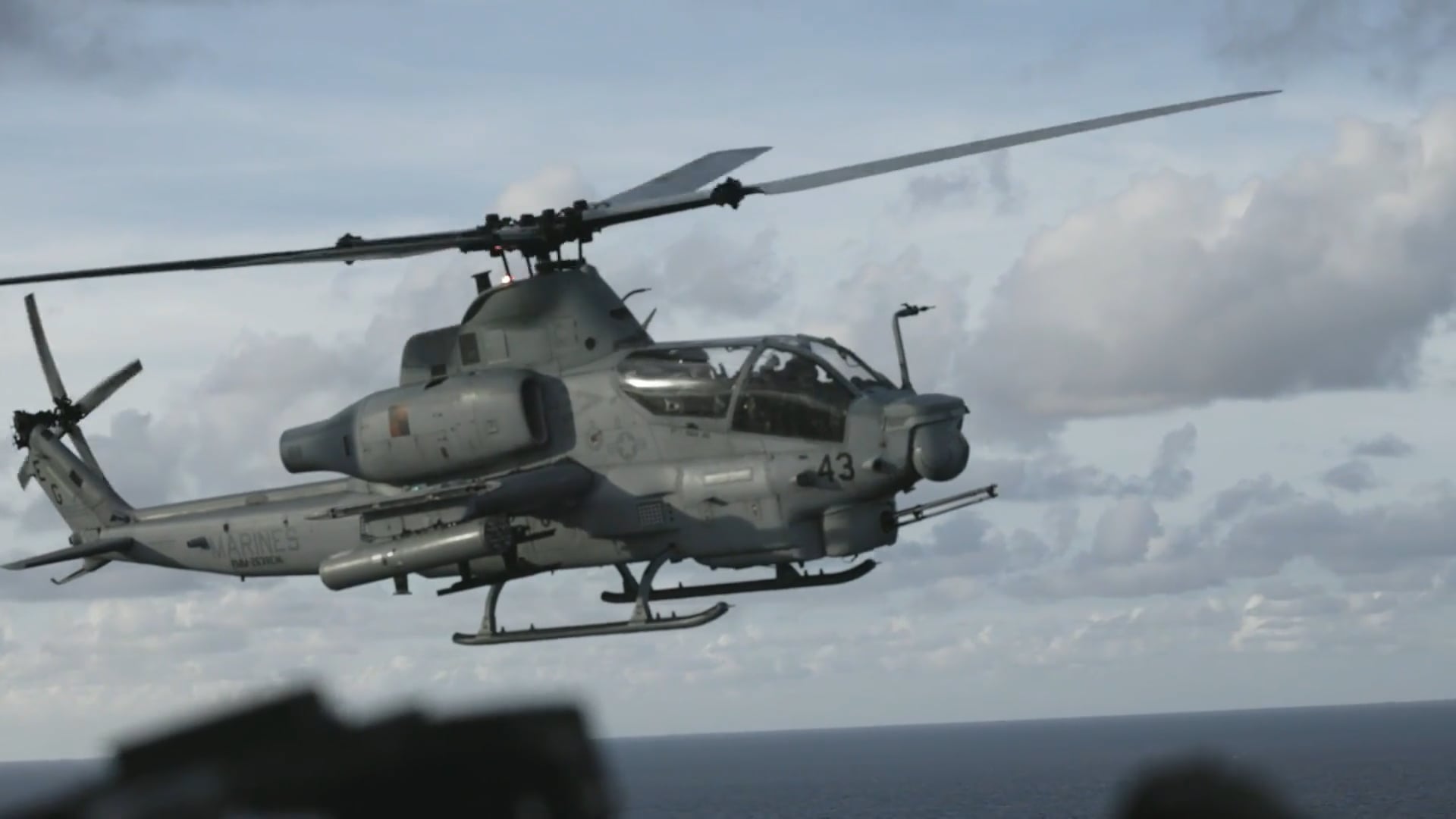 Viper helicopter conducts training in the Caribbean