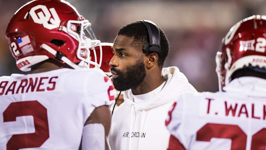 Oklahoma focuses on tomorrow’s run game while portal chaos dominates today