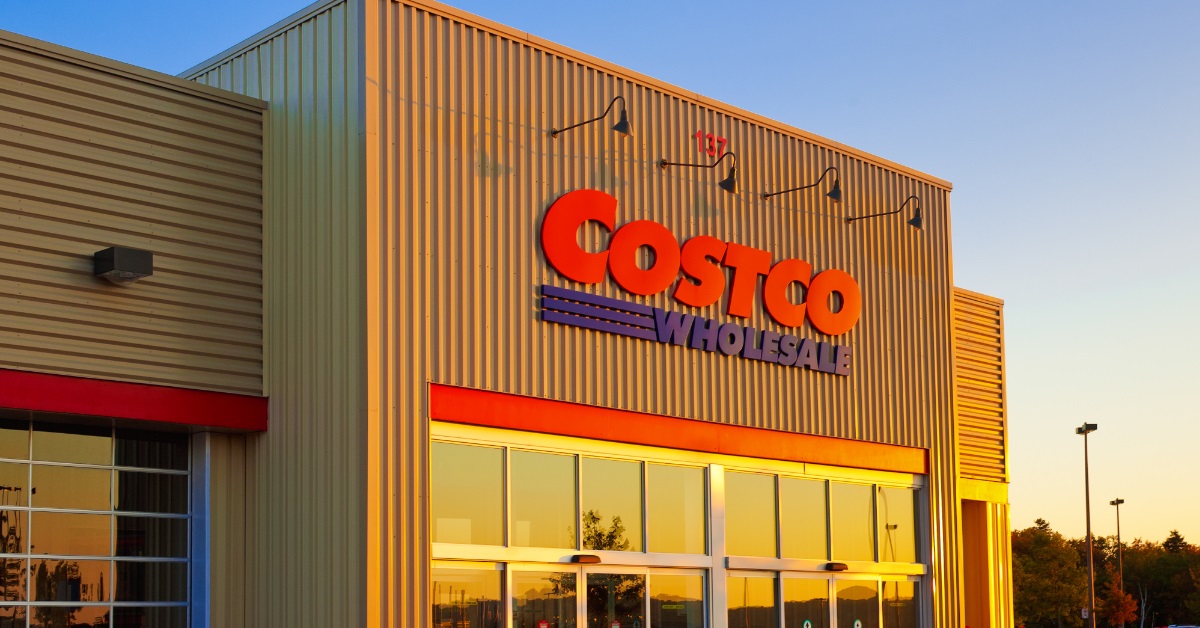 10 highest-paying Costco jobs people genuinely enjoy doing