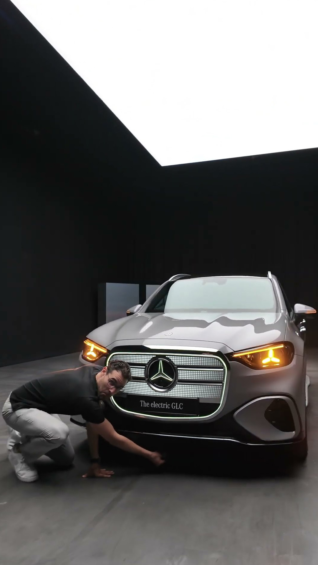 Exploring the exterior sound of the new electric Mercedes GLC