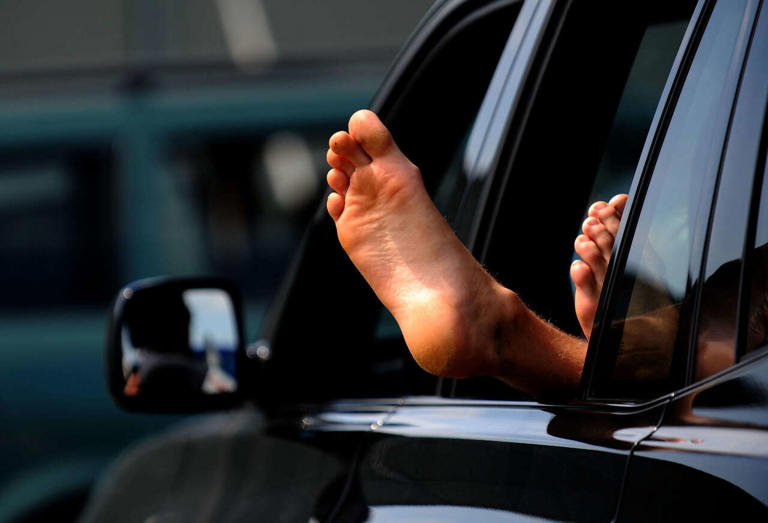 Is it illegal to drive barefoot in Texas? Here's what the law says ...