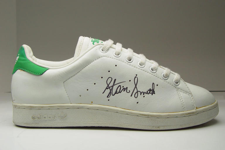 Sneakers styled with formalwear: 7 hit and 7 miss