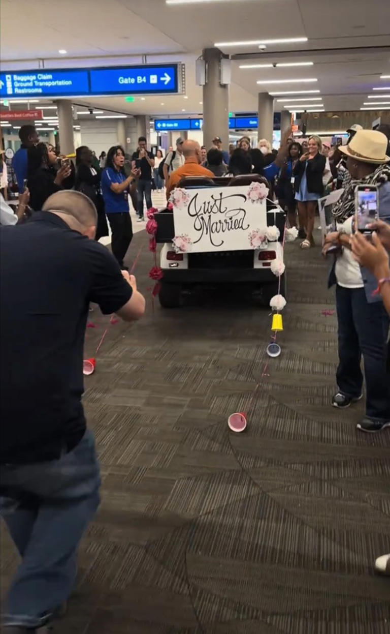 Couple getting married in airplane aisle block bathroom access: 'I've ...