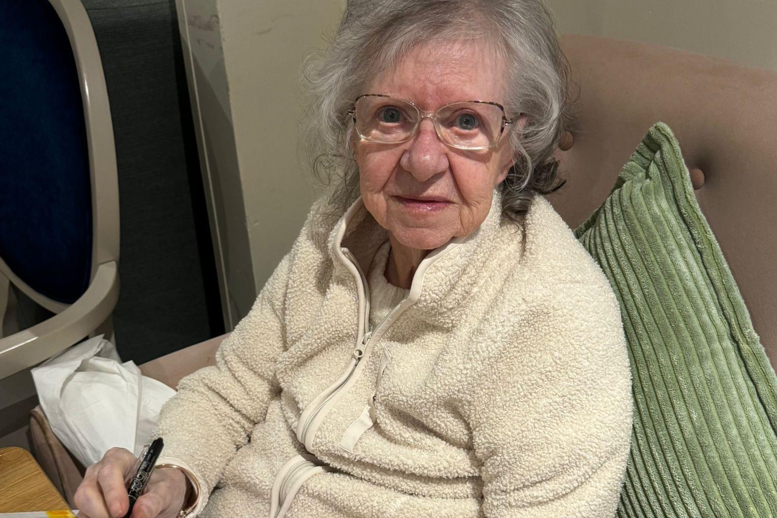 Mansfield care home launches pen pal initiative to spread smiles and ...