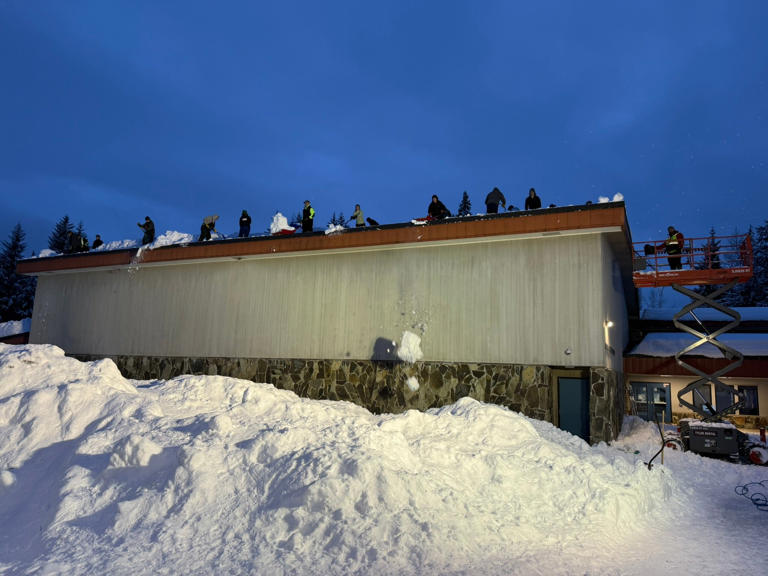 Record snow buries Juneau school and prompts five-day cleanup