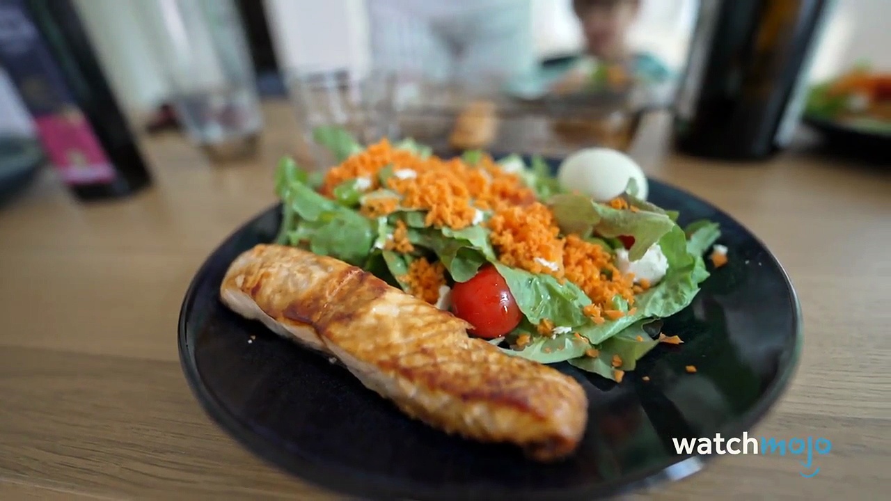 Top 10 foods that are surprisingly low in carbs