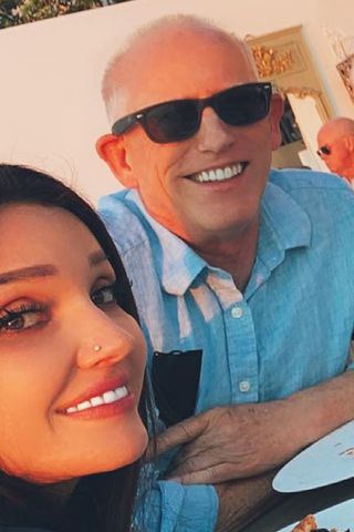 Who are “Dilbert” creator Scott Adams' ex-wives? All about Shelly Miles ...