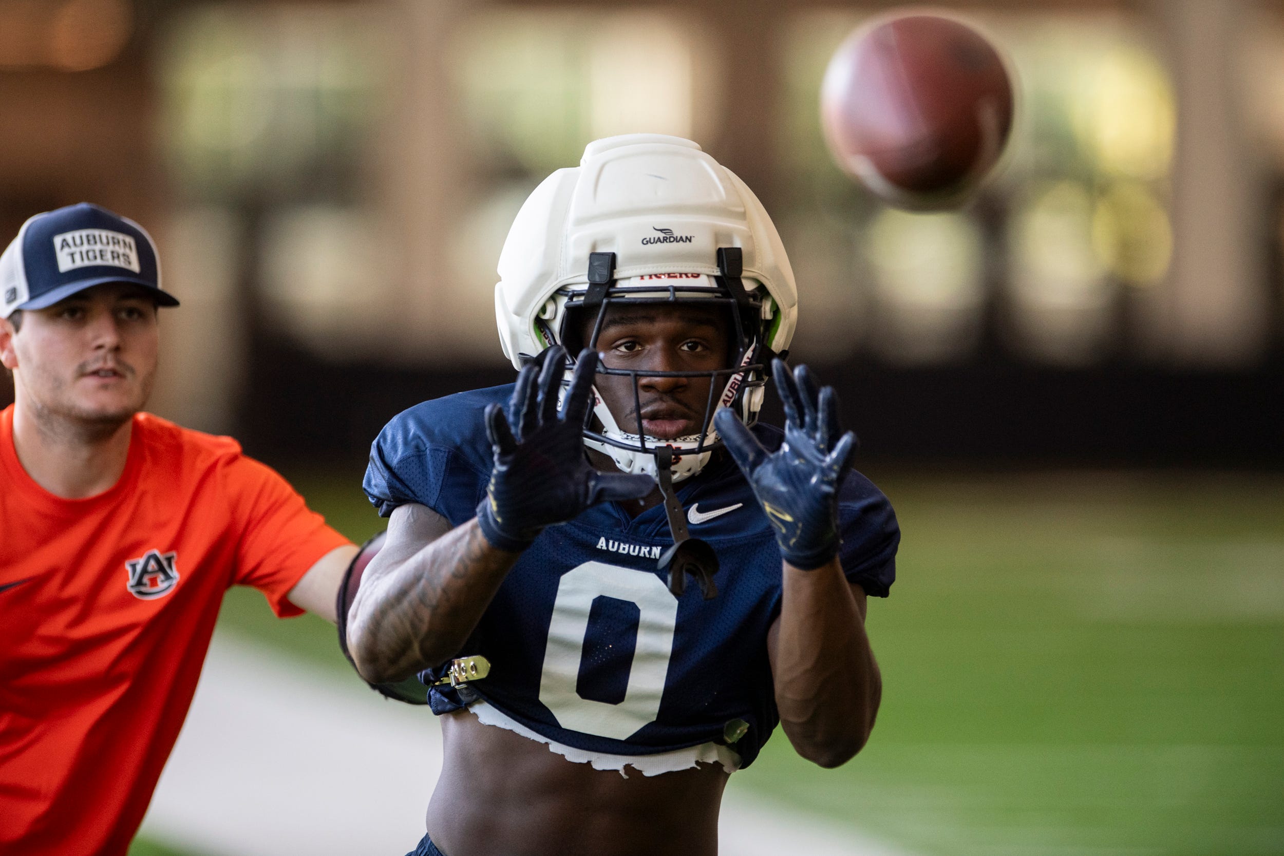 Auburn football transfer portal tracker | Latest news, developments