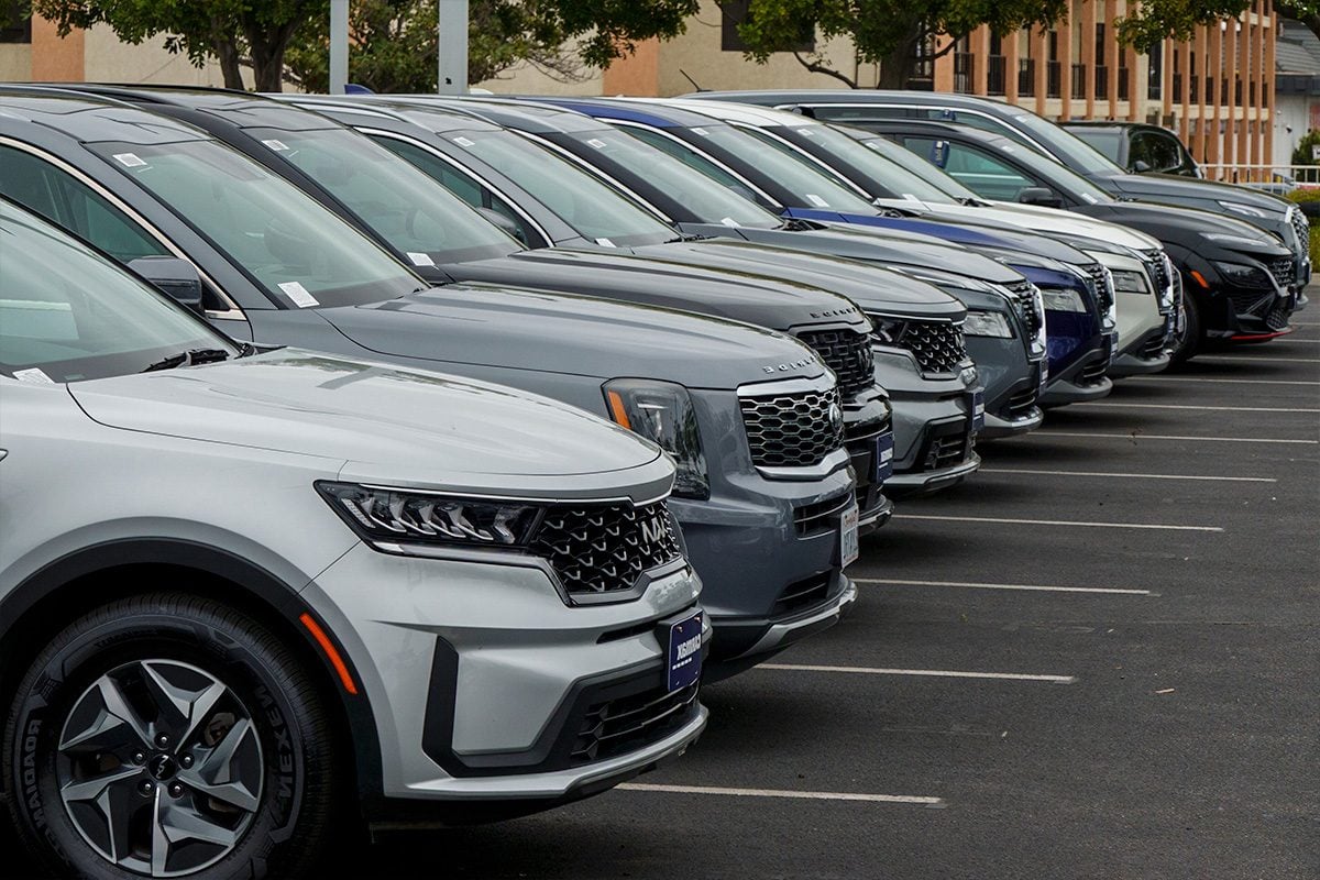 The most popular US car color won’t surprise you, but the least popular ...