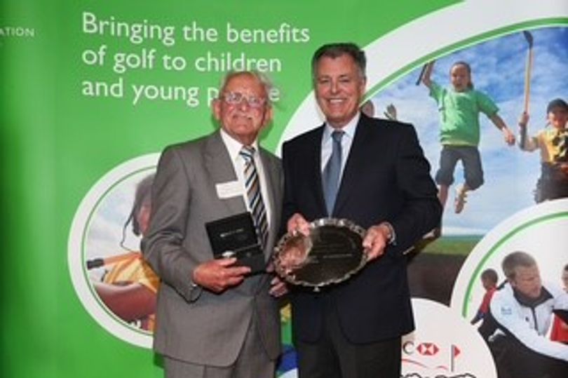 Tributes to 'real gentleman' Les who inspired 3,000 youngsters to play golf