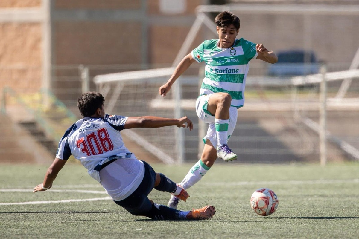 Gael Calvillo, canterano de Santos Laguna, recibe llamado al Tri Sub 17