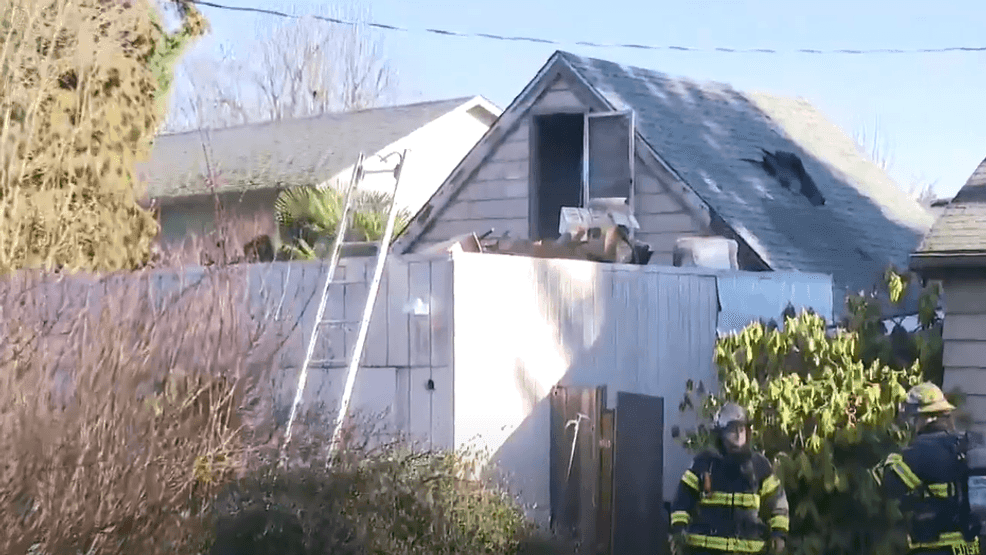 Firefighters contain garage apartment fire on Rutledge Street in Eugene