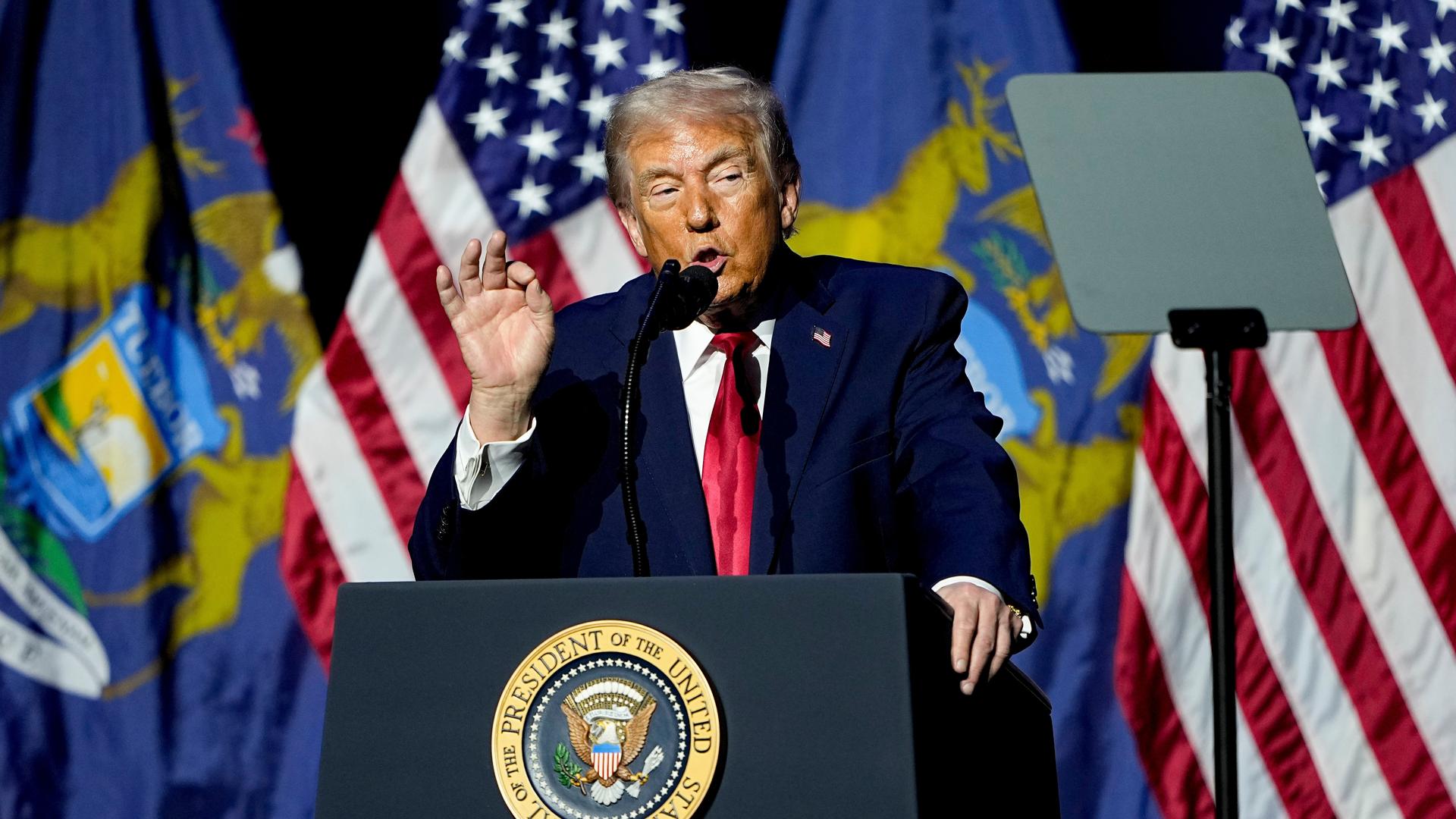 Trump lashes out at Federal Reserve chair in Detroit speech